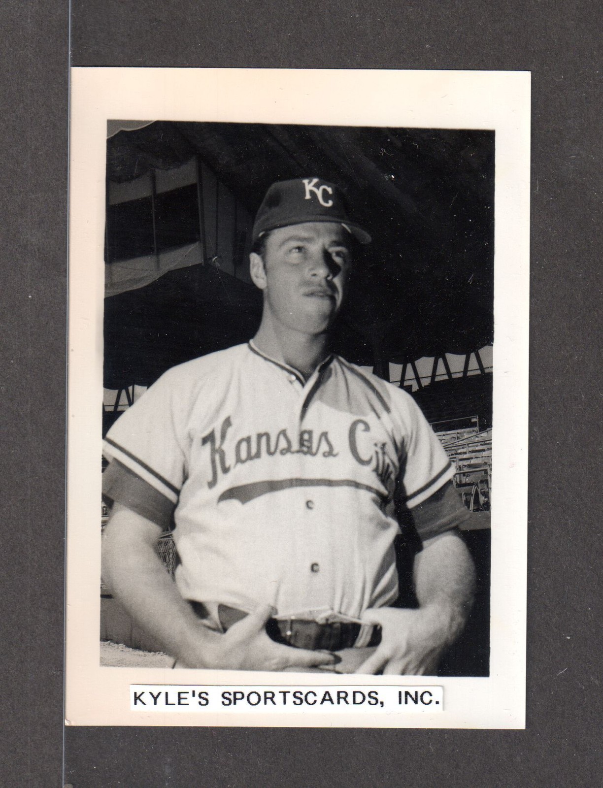 Mike Fiore KC ROYALS UNSIGNED 3-1/2 x 5 B & W ORIGINAL SNAPSHOT PHOTO ...