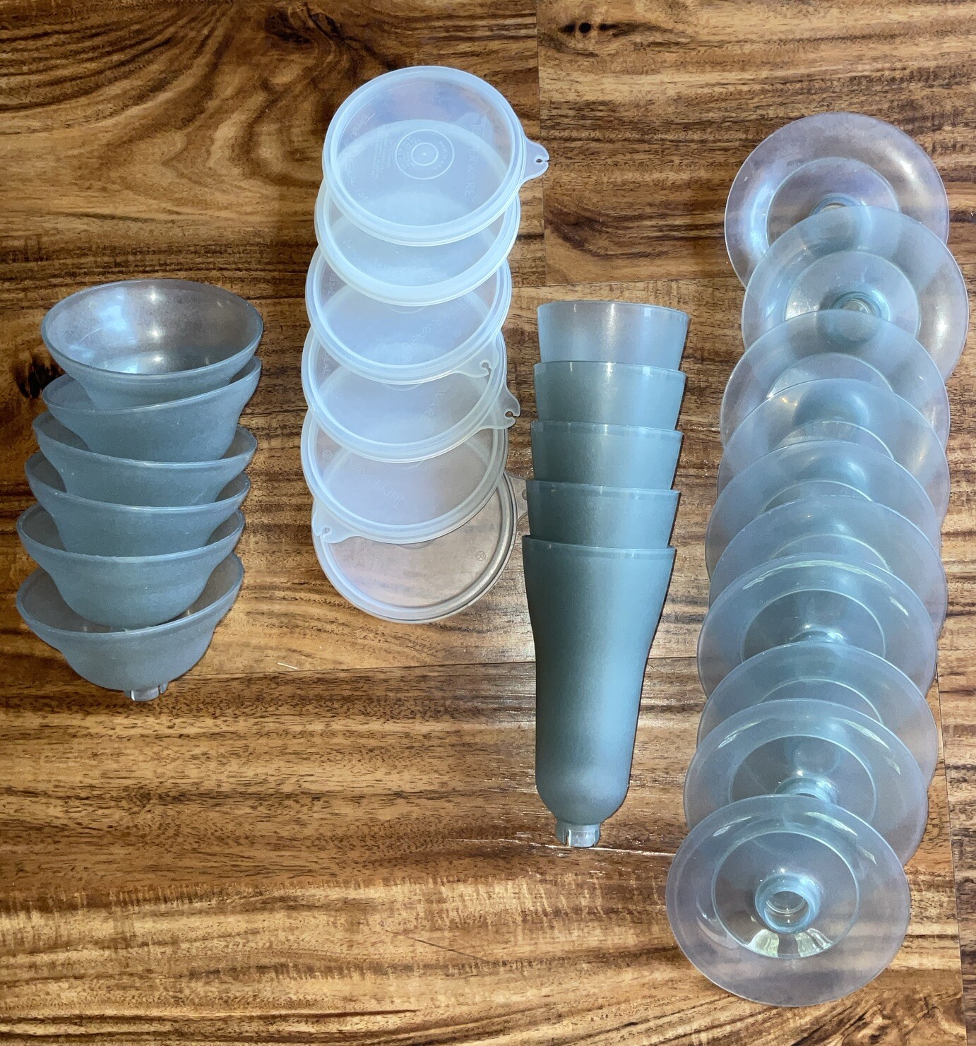 TUPPERWARE Vintage GRAY Lot of 11 PARFAIT (5) & PUDDING(6) Dessert Cups ...