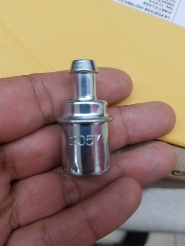 PCV Valve-VIN: R, Eng Code: L31 ACDelco GM Original Equipment 19303069 ...