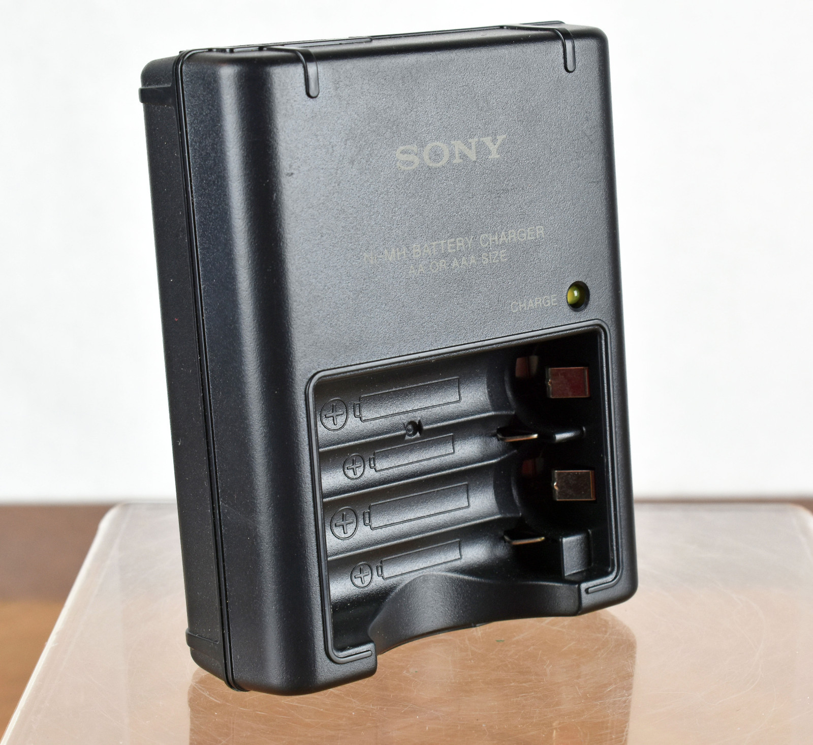 Sony Ni MH Battery Charger (AA or AAA) Model BC-CS2A | eBay