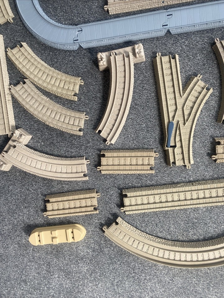 Job Lot Brown Beige Track Tomy Trackmaster Thomas Road and Rail 64 ...