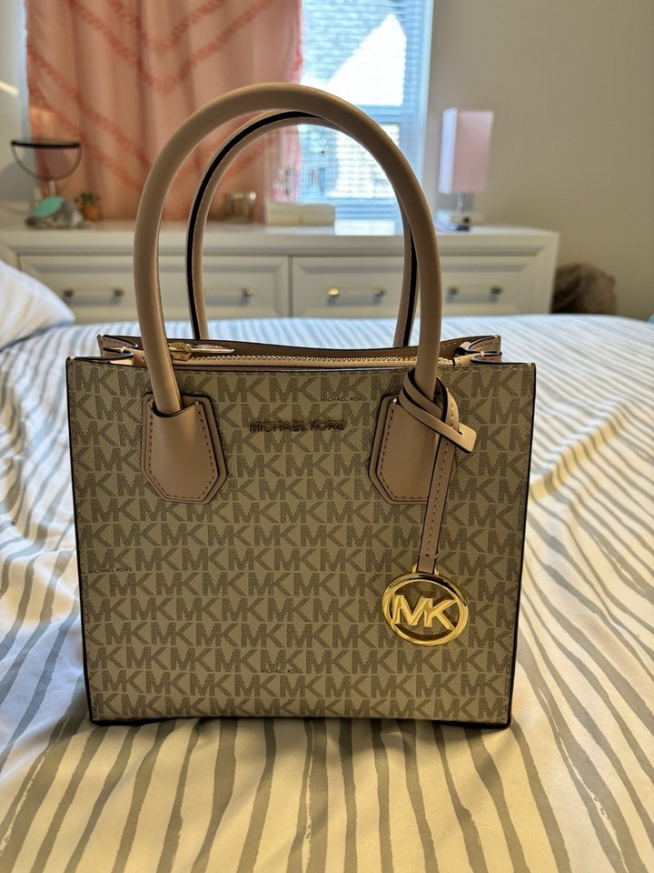 Michael Kors Women Mercer Medium Logo And Leather Accordion Crossbody Bag | eBay