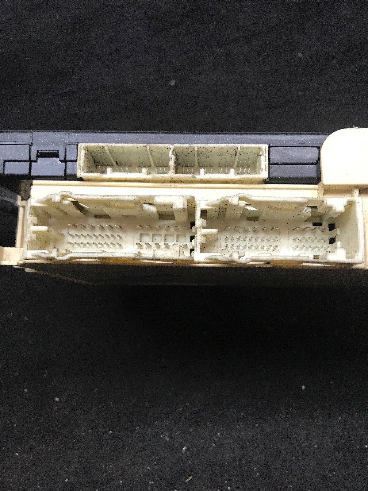 TOYOTA OEM MULTIPLEX MPX BODY CONTROL, UNIT BCM Part # 89221-06170 Fits ...