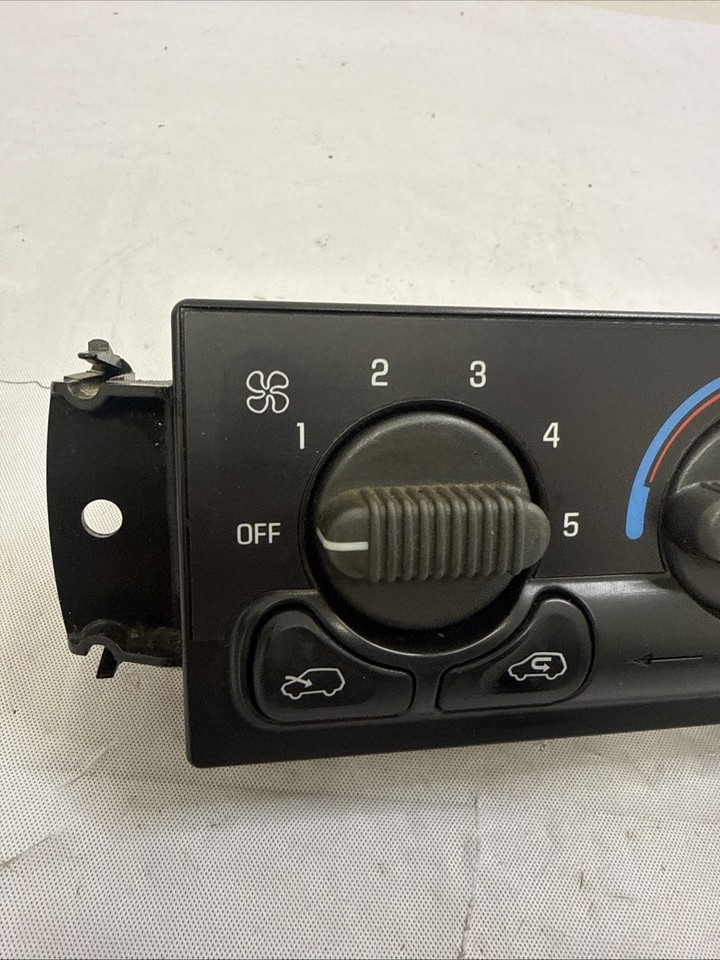 98-04 CHEVY S10 BLAZER GMC JIMMY HEATER CLIMATE CONTROL UNIT 99 00 01 ...