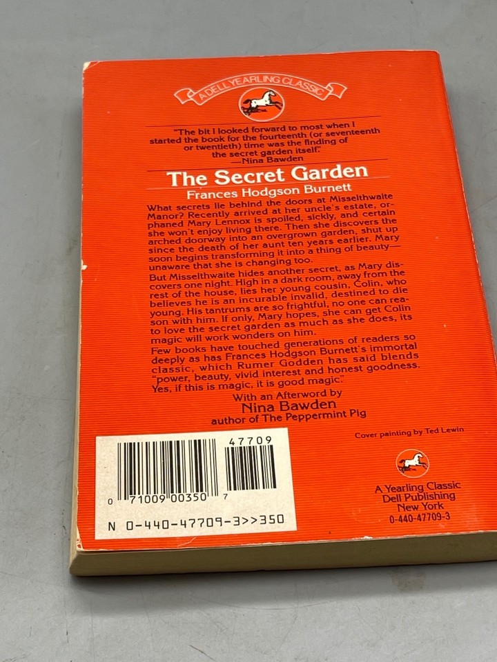 The Secret Garden the book by Frances Hodgson Burnett paperback Nina ...