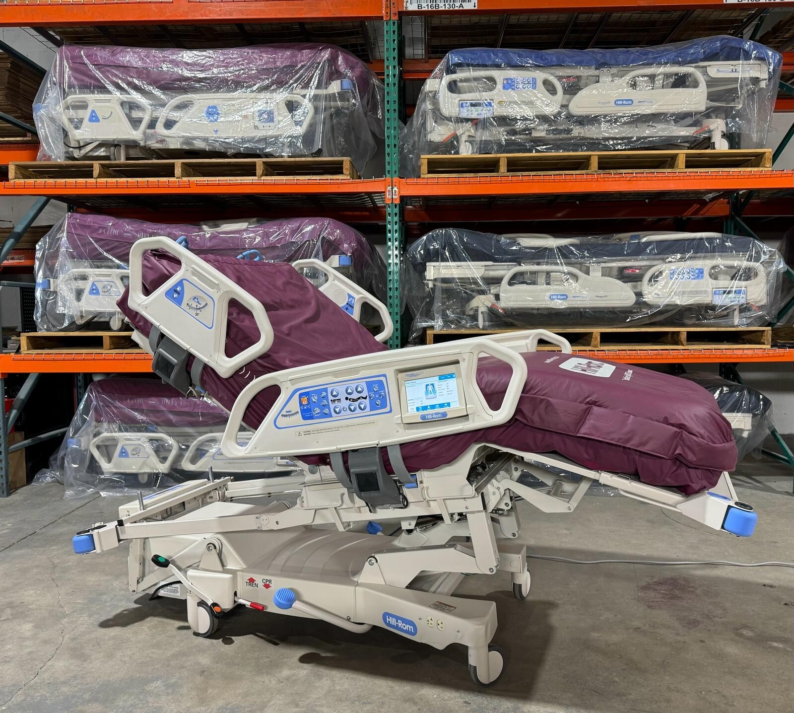 Hospital Bed Hill-rom Totalcare Sport SPO2rt 2 P1900 ICU | eBay