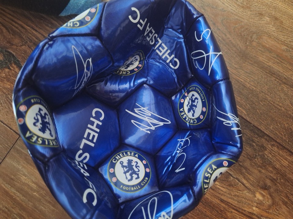 Chelsea FC Signature Football - Signed Team Ball - Size 5 - Gift ...