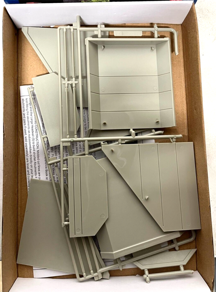 WALTHERS CORNERSTONE HO SCENERY LOT BRIDGE ABUTMENTS - GIRDER BRIDGE ...