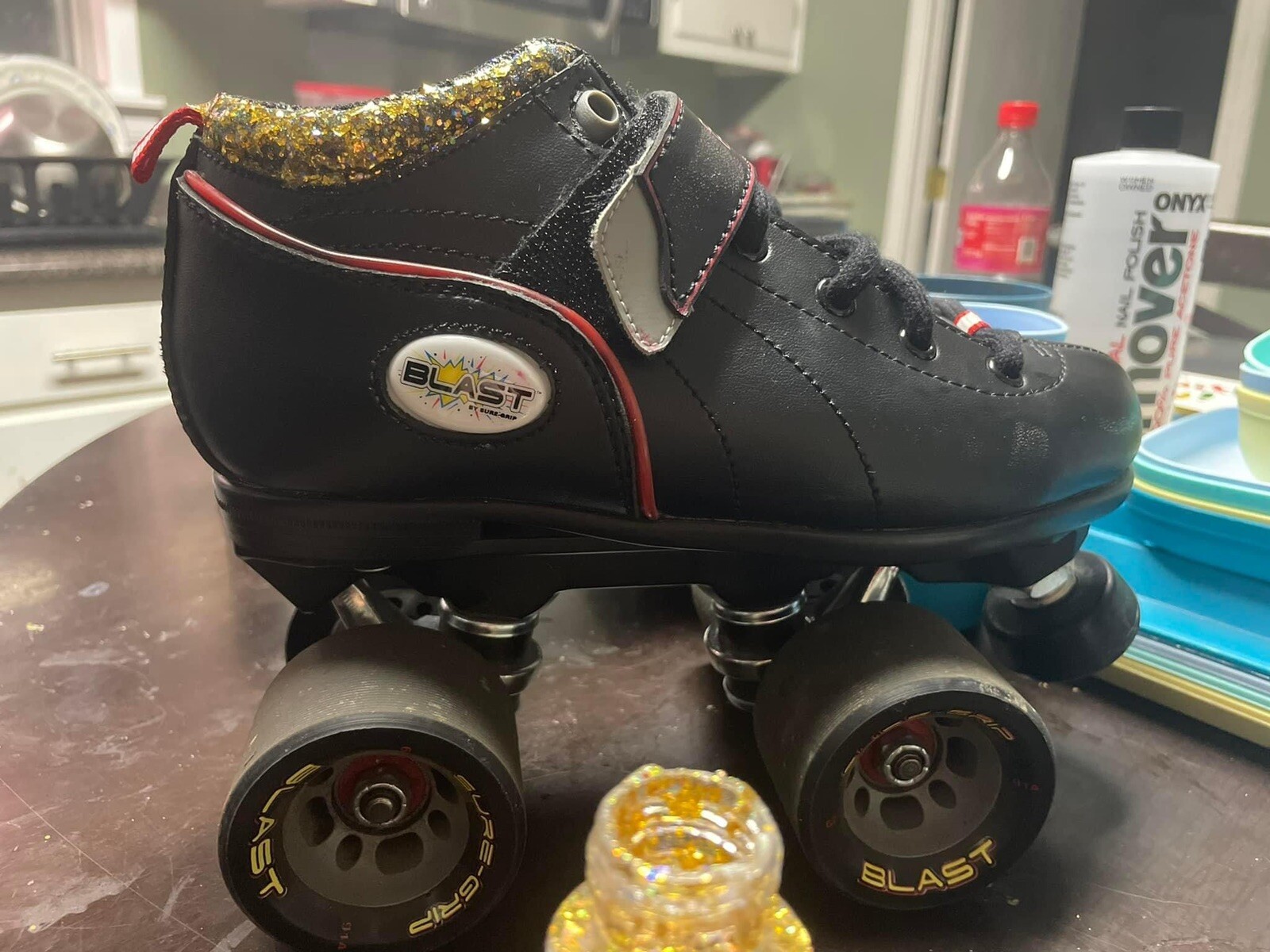 Boxer Sure Grip International Womens Roller Skates Sz 6 Twister Wheels ...