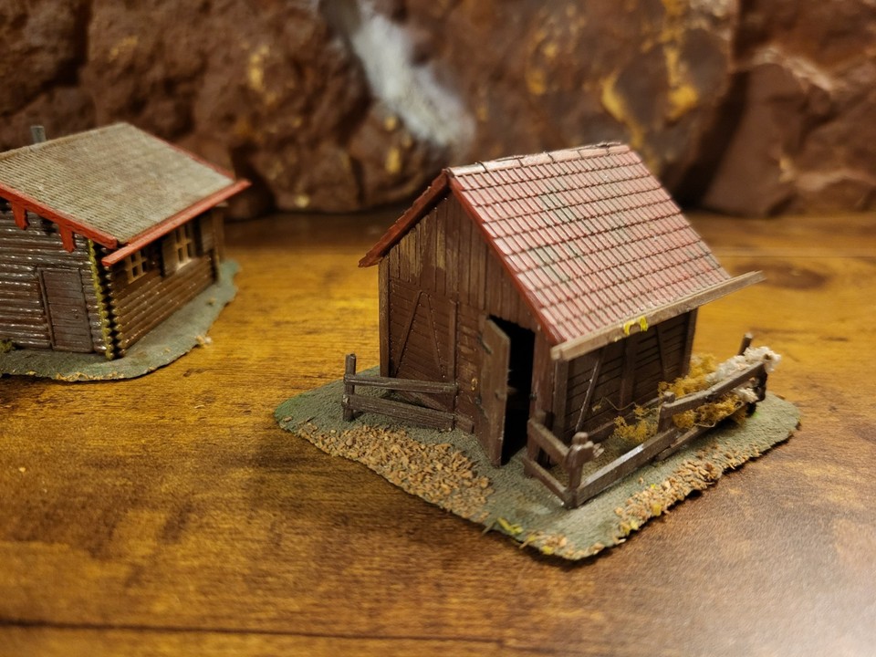 Lot of 3 HO Scale Cottages/Cabins, $5/$2/$10 Ship (Lot 059) | eBay