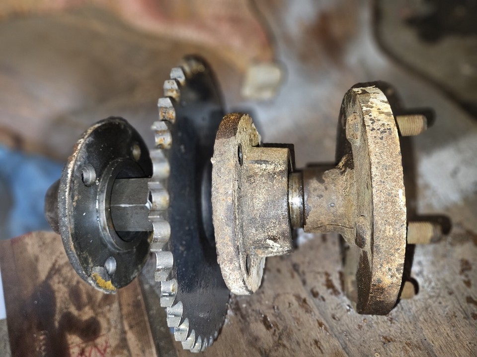 Melroe Bobcat 610 Rear Axle Assembly Complete With Gear 600 500 | eBay