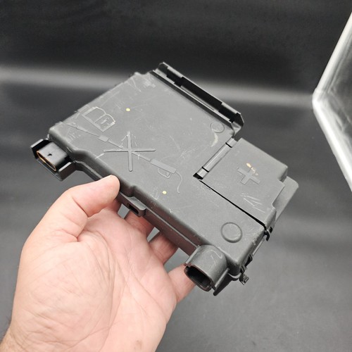 2014-2016 Chevrolet Malibu / Impala Fuse Box Relay Start / Stop Module ...
