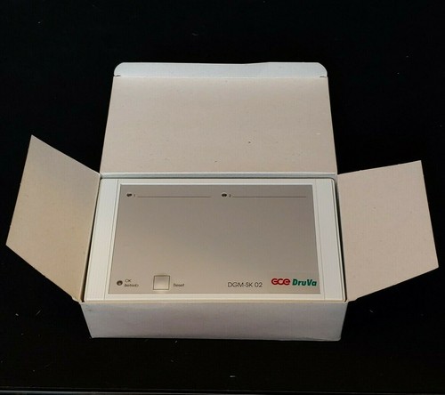 NEW IN BOX GCE-DRUVA DGM-SK 02 A GAS MONITORING DEVICE 110VAC 315mA 0 ...