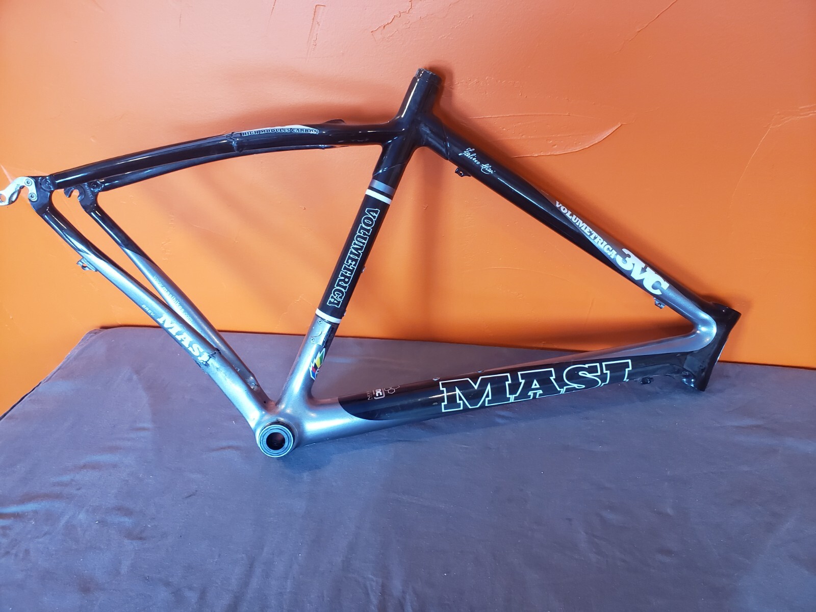 Masi 3V Volumetrica Carbon Frame 50cm broken rear triangle for repair ...