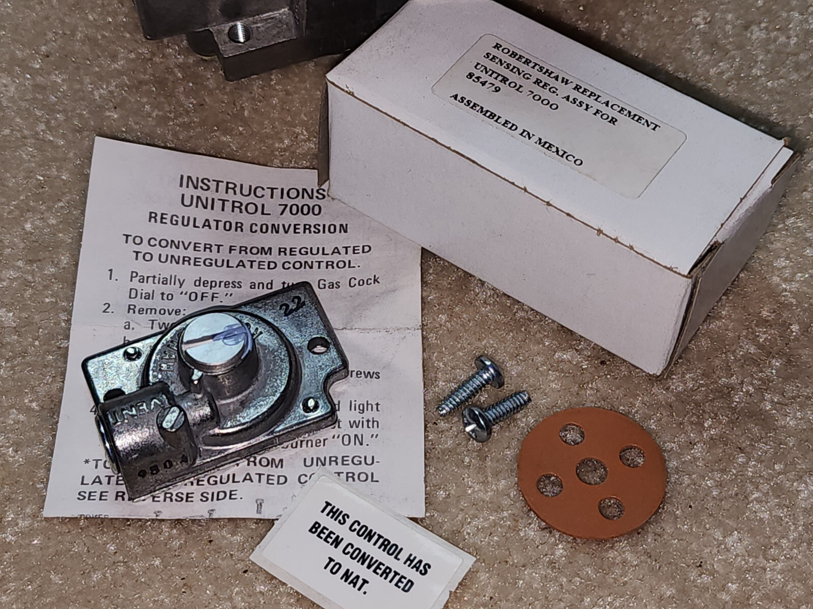 ROBERTSHAW Unitrol 7000 non regulated Gas Valve w 85479 regulator ½NPT ...