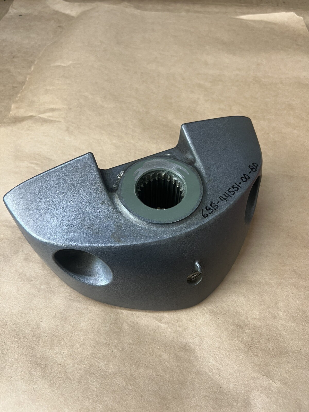 OEM YAMAHA LOWER MOUNT HOUSING PN# 6BB-44551-00-8D (B-121) | eBay