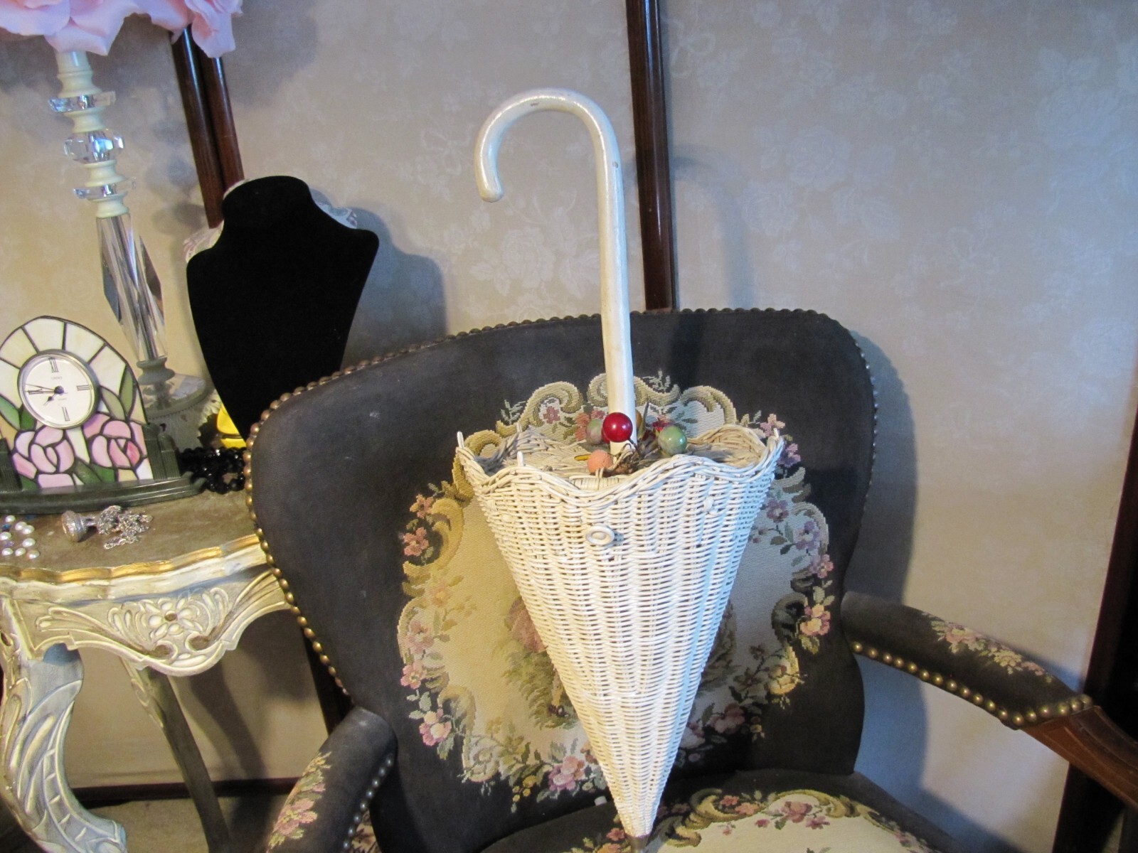 Rare Umbrella Parasol Wicker Basket Novelty Handbag 1… - Gem