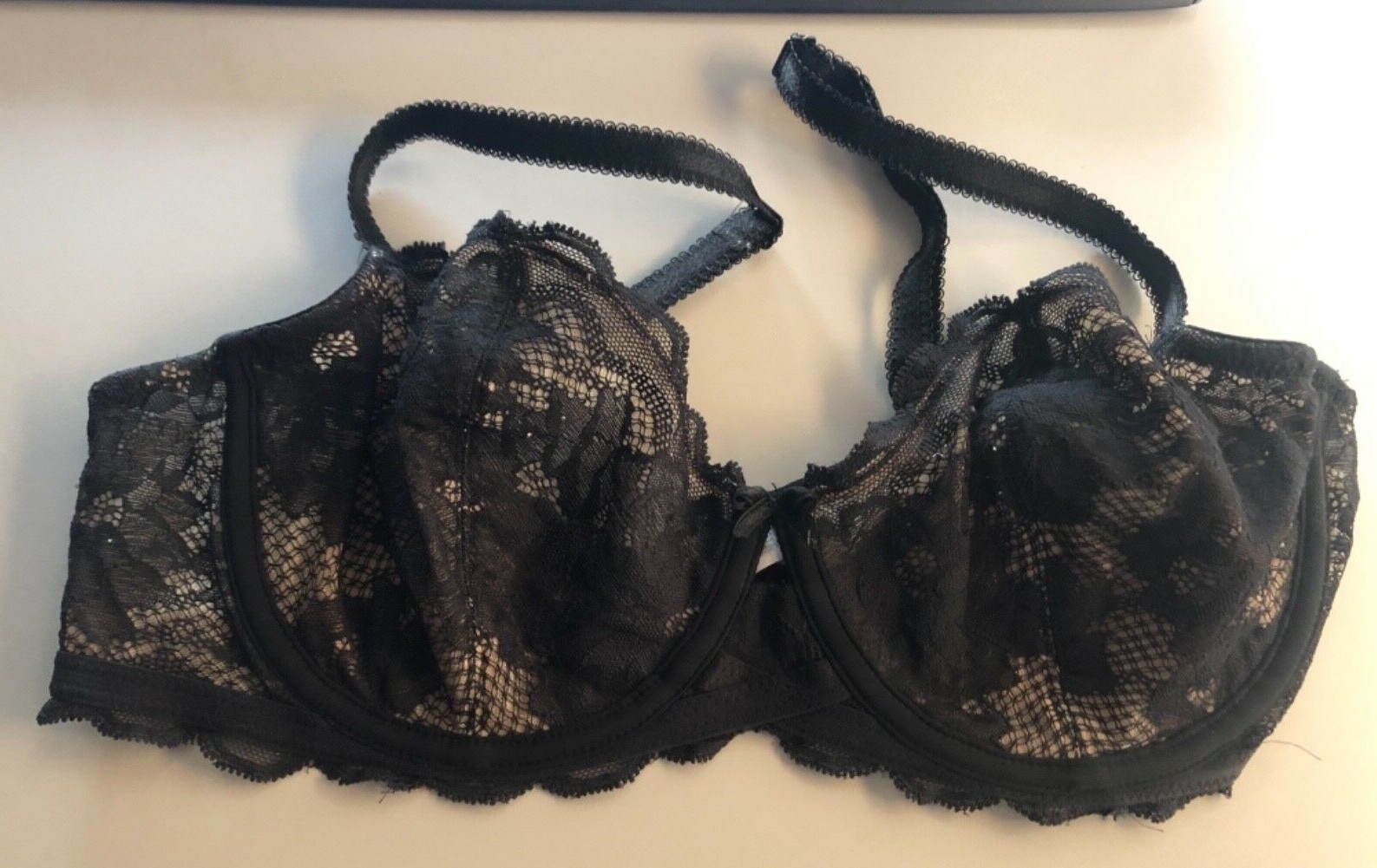 WACOAL BLACK FIRE AND LACE UNDERWIRE BRA SIZE 36C - Gem