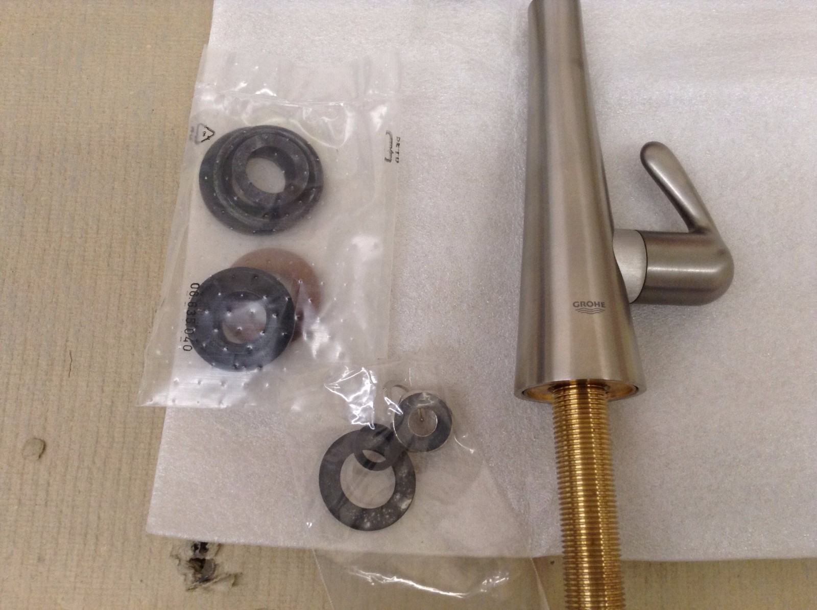 Grohe Ladylux Single Hole BASIN/PILAR TAP Faucet 30026SD0 Stainless ...