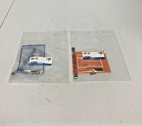 NEW, LOT OF 2, SMC, BMA3-025, AUTO SWITCH MOUNTING BRACKET KIT. (1C-3 ...