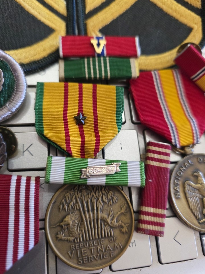 VIETNAM WAR US ARMY MEDALS GROUP/LOT--SEE STORE WW2 MEDALS - RARE PCGS ...