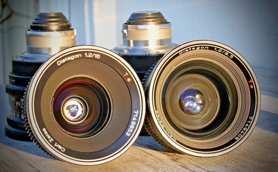 Aaton XTR Prod / 3 Mags / Zeiss High Speed 9.5, 12, 16, 25 / Zeiss Zoom ...