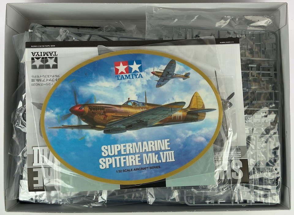 Tamiya 60320 Spitfire Mk.VIII 1/32 Scale Kit Open Box Missing Some ...