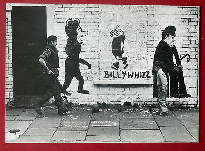 Carte postale Belfast Fall's Road Billy Whizz Chaplin Mickey graffiti ...