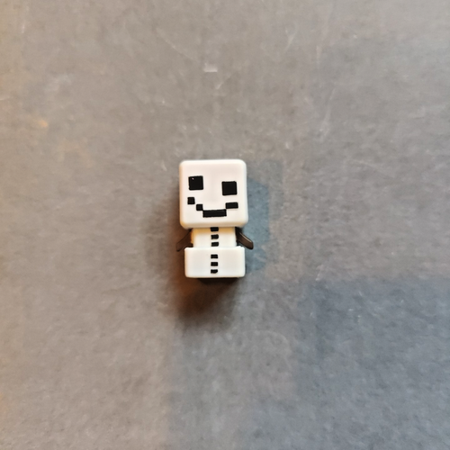 Minecraft Mini-Figures Melon Series 22 1" Sheared Snow Golem Figure ...