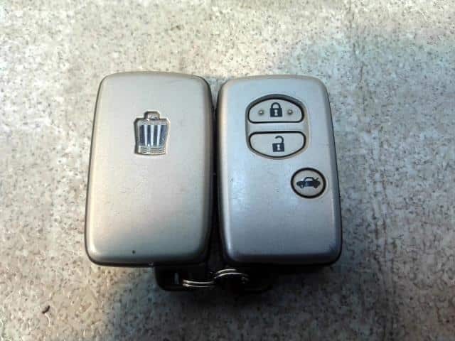 TOYOTA Crown 2008 Keyless Entry Remote Control Key 8990430540 ...