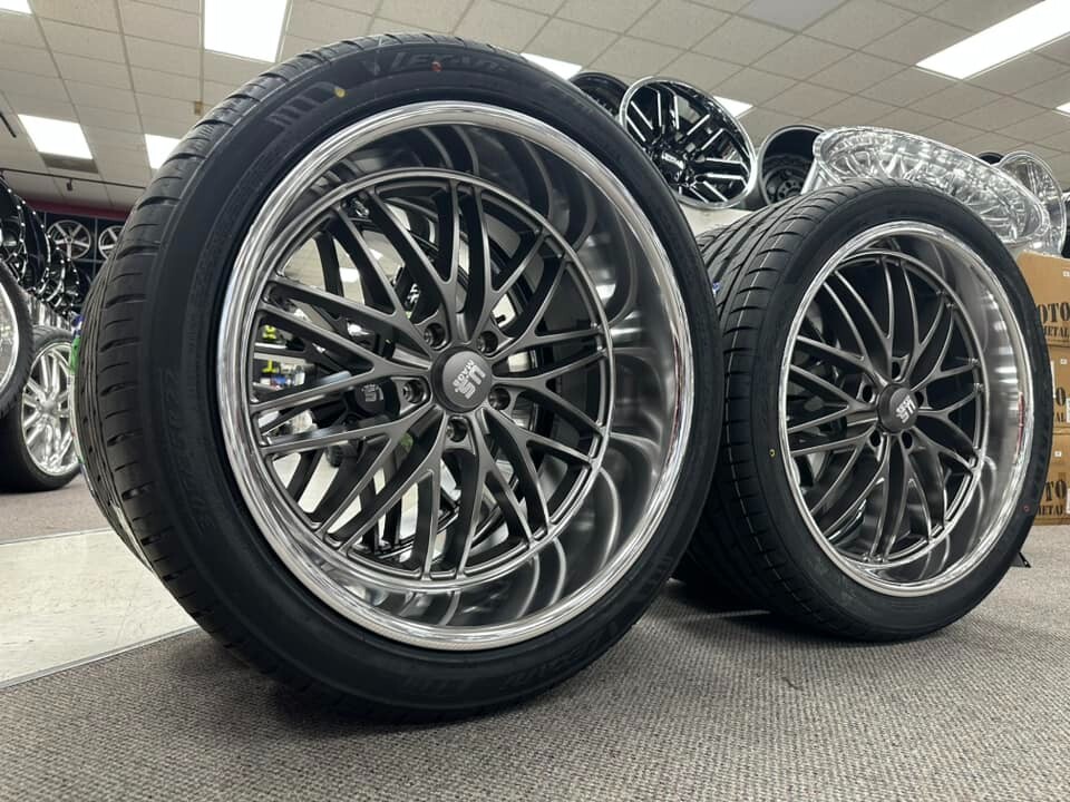 4 New US MAG U139 SANTA Staggeed 22x9_22x10.5 Rims Tire 5x127 for CHEVY ...