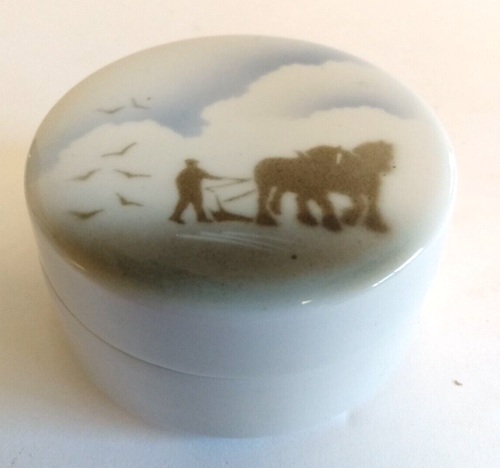 HighBank Porcelain Lidded Round Trinket Box Plowing Field LochGilphead ...