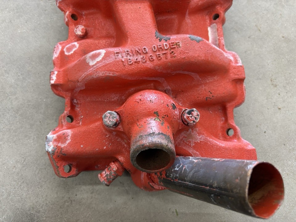 GM Cast Iron 2 Barrel 265 Intake Manifold 3704790 For 1955 Chevrolet ...