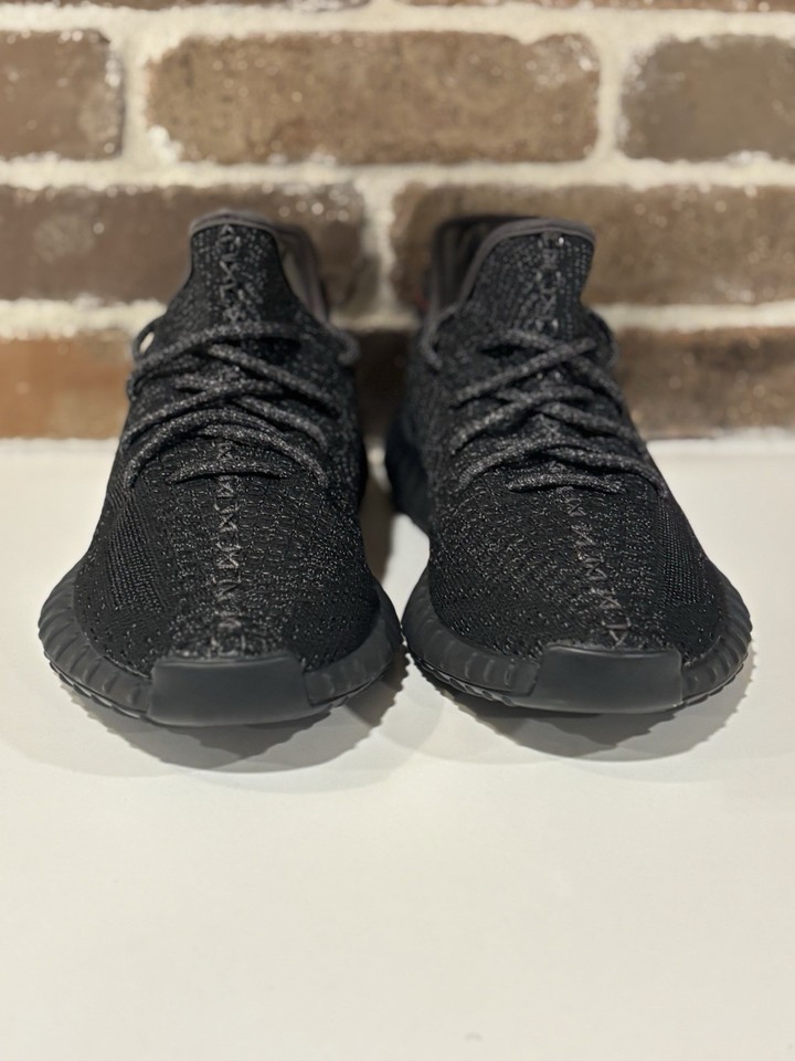 adidas Yeezy Boost 350 V2 Bred Black Primeknit Low Top Lace Up Rubber ...