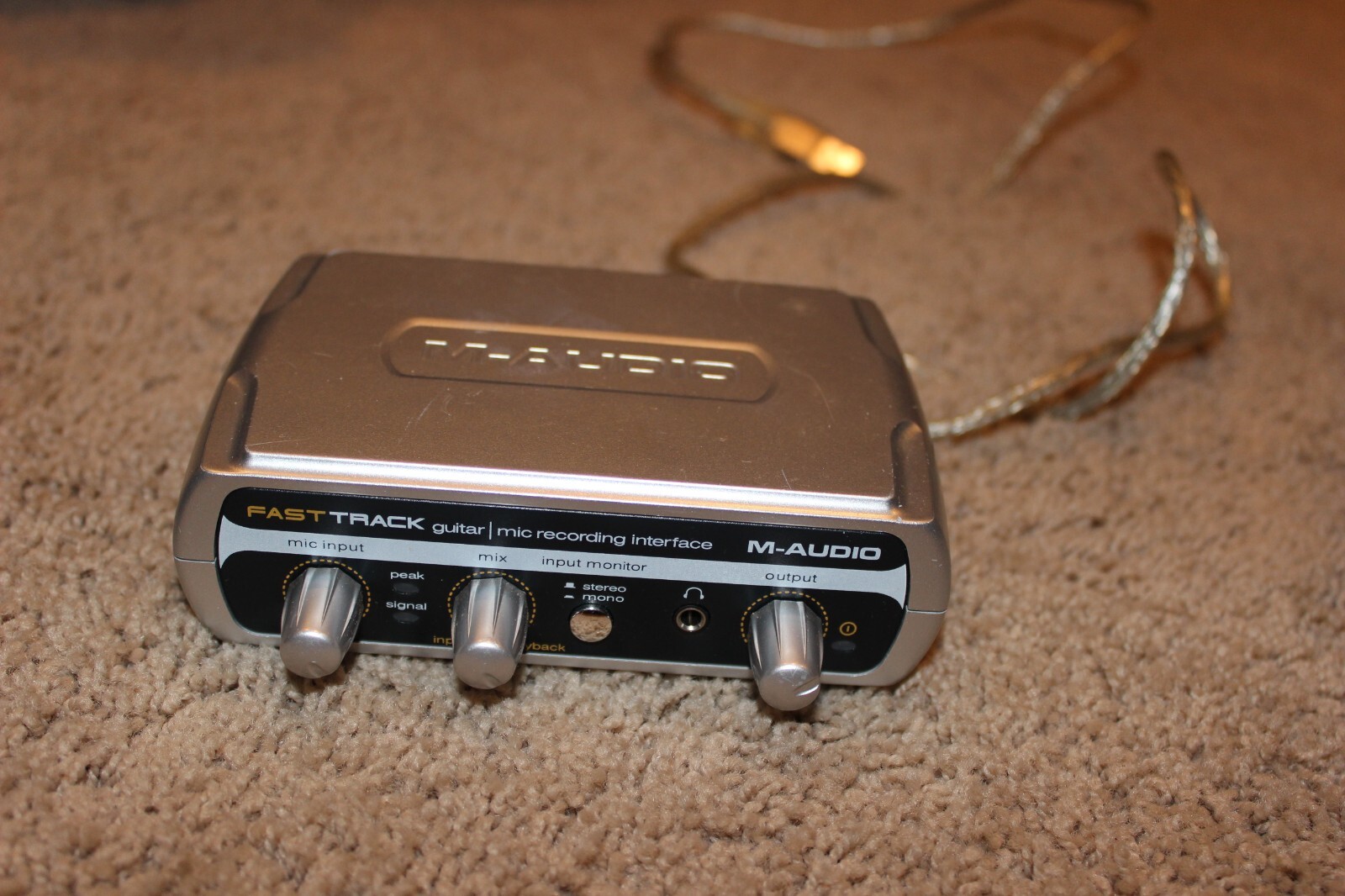 M-Audio Fast Track USB Digital Audio Interface Record Vocals & Guitar ...