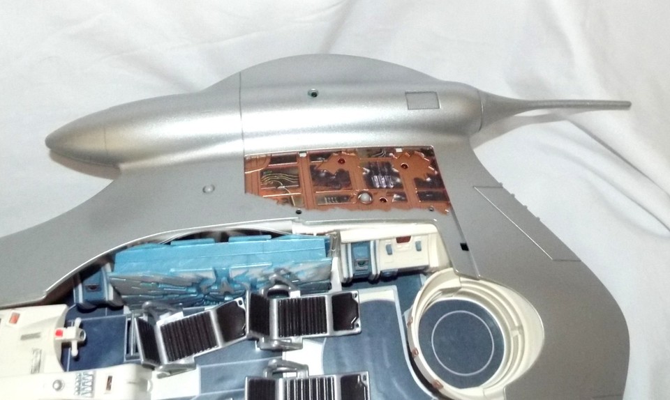 Star Wars Episode 1 Electronic Naboo Royal Starship Blockade Cruiser | eBay