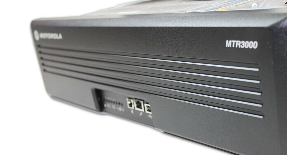 Motorola MTR3000 UHF 403-470 MHz 100W Digital Repeater | eBay