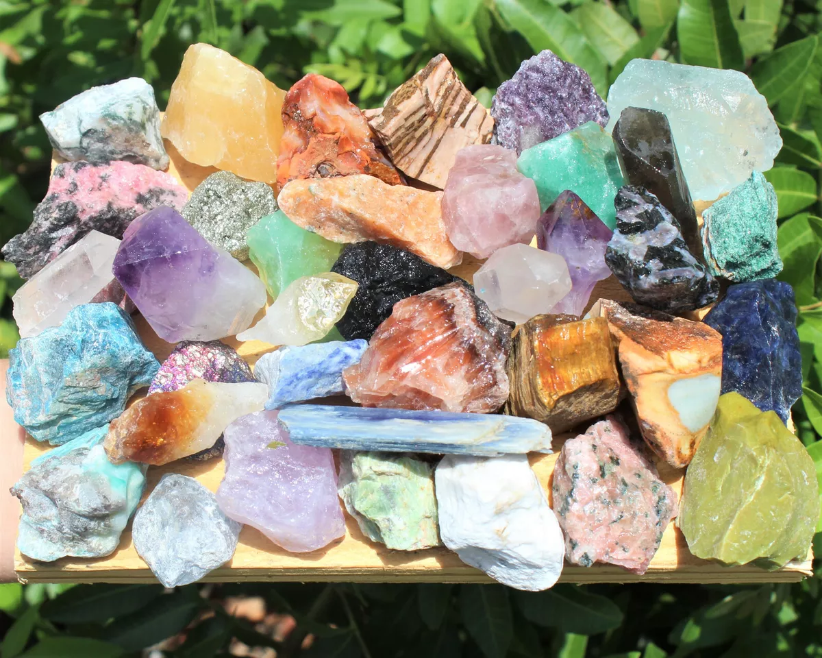 Rough Gems And Minerals Rough Gems And Minerals