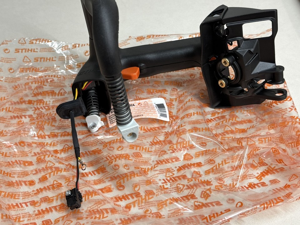 STIHL OEM HANDLE HOUSING 1145 790 1024 MS 201 TC-M MS201TC-M M-TRONIC ...