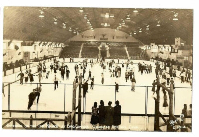 Postcard Interior of the Ice Palace at Broadmoor Colorado Springs Colo ...