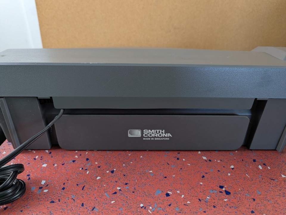 Smith Corona SL500 Electronic Typewriter W Cover Case Portablel Tested ...
