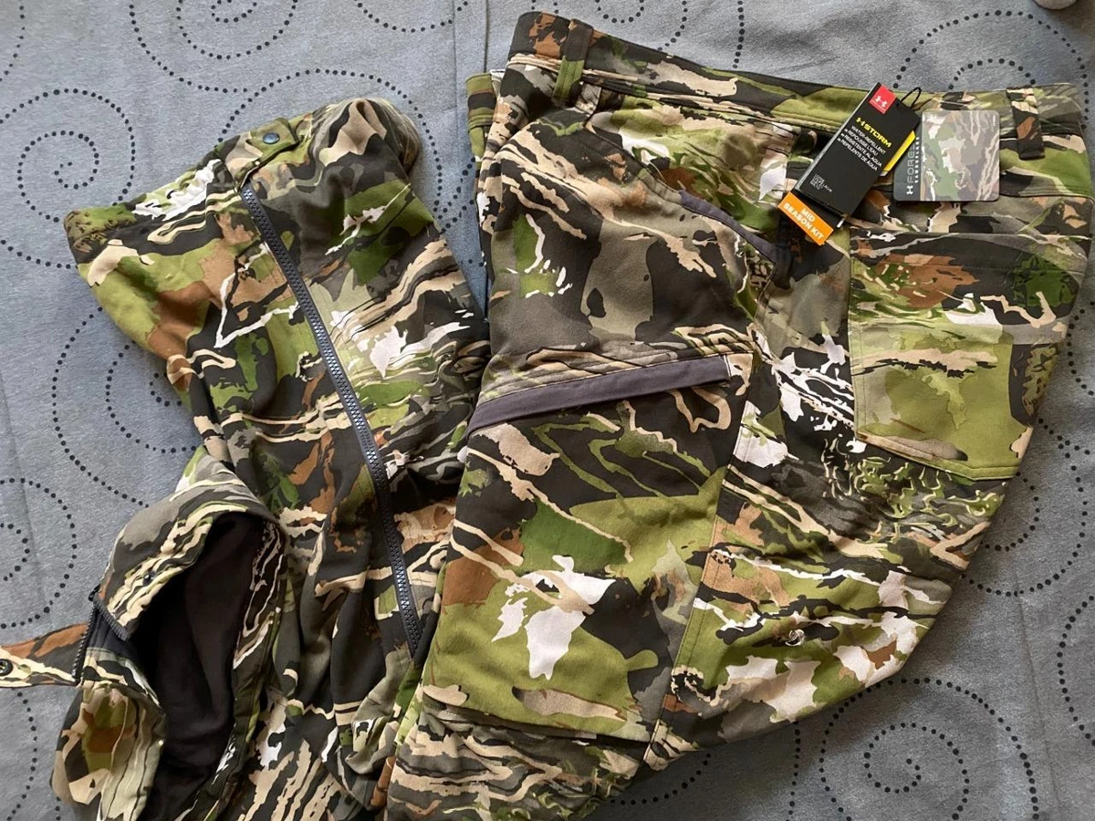 Under Armour Hunting Camo Logo
