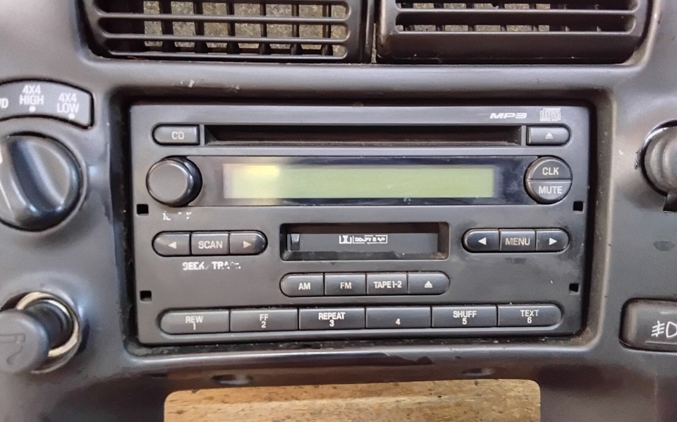 1999-2004 Ford Ranger Radio Bezel Dash Trim With 4wd And Fog Light ...