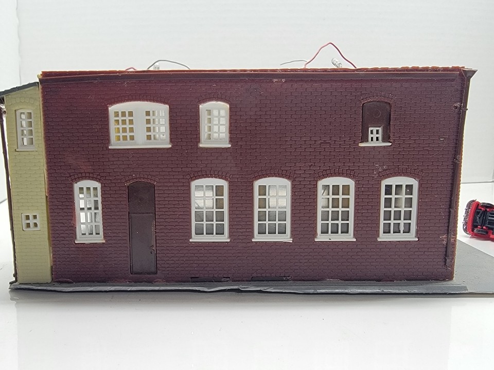 **Parts Or Repair** HO Scale Fire House Boley Fire Engine Truck Fire ...