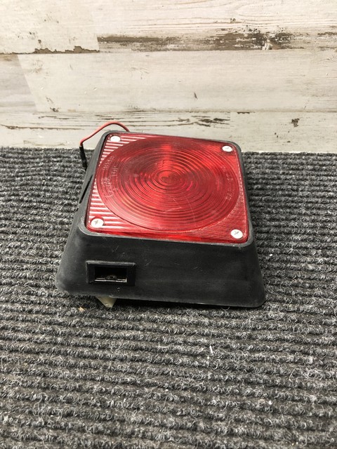 Grote 9048 Turn Signal Marker Light Red Lens SAE 1st 74 Dot for sale ...