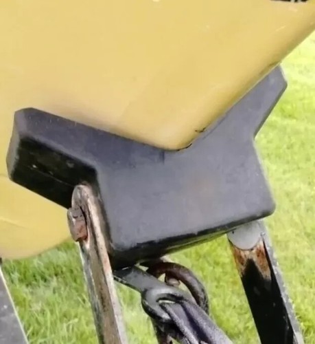 11200-1 Boat Trailer Rubber Bow Stop V-Block Black 3x3 Y-Stop, | eBay