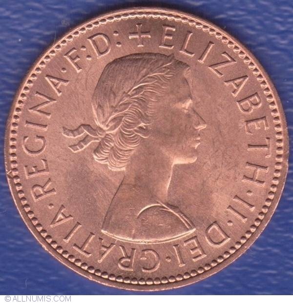 1967 Vintage Old Style British QE II Britannia Penny Coin (1d). With ...
