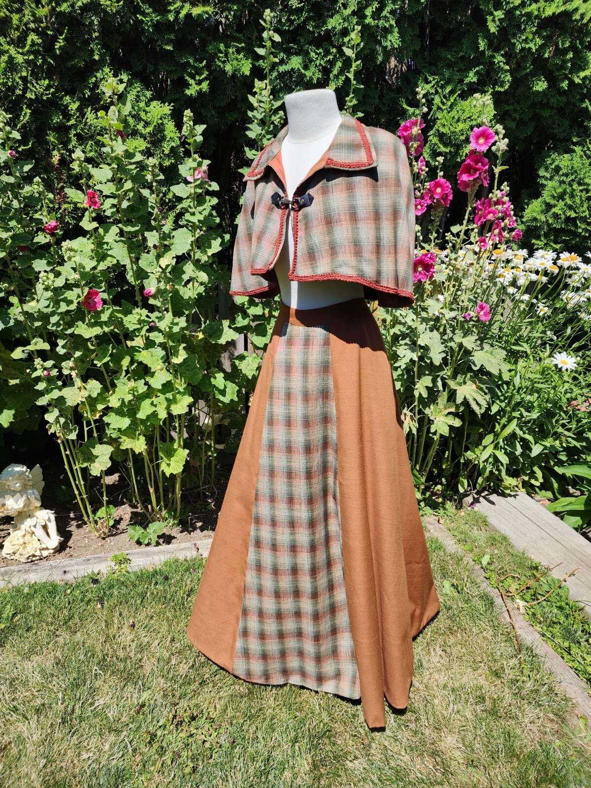 Victorian Skirt & Caplet Handmade Theatre Costume Med… - Gem