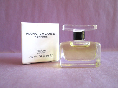 Marc Jacobs Pure Perfume Vintage Mini .13 oz 4 ml New in Box Miniature ...