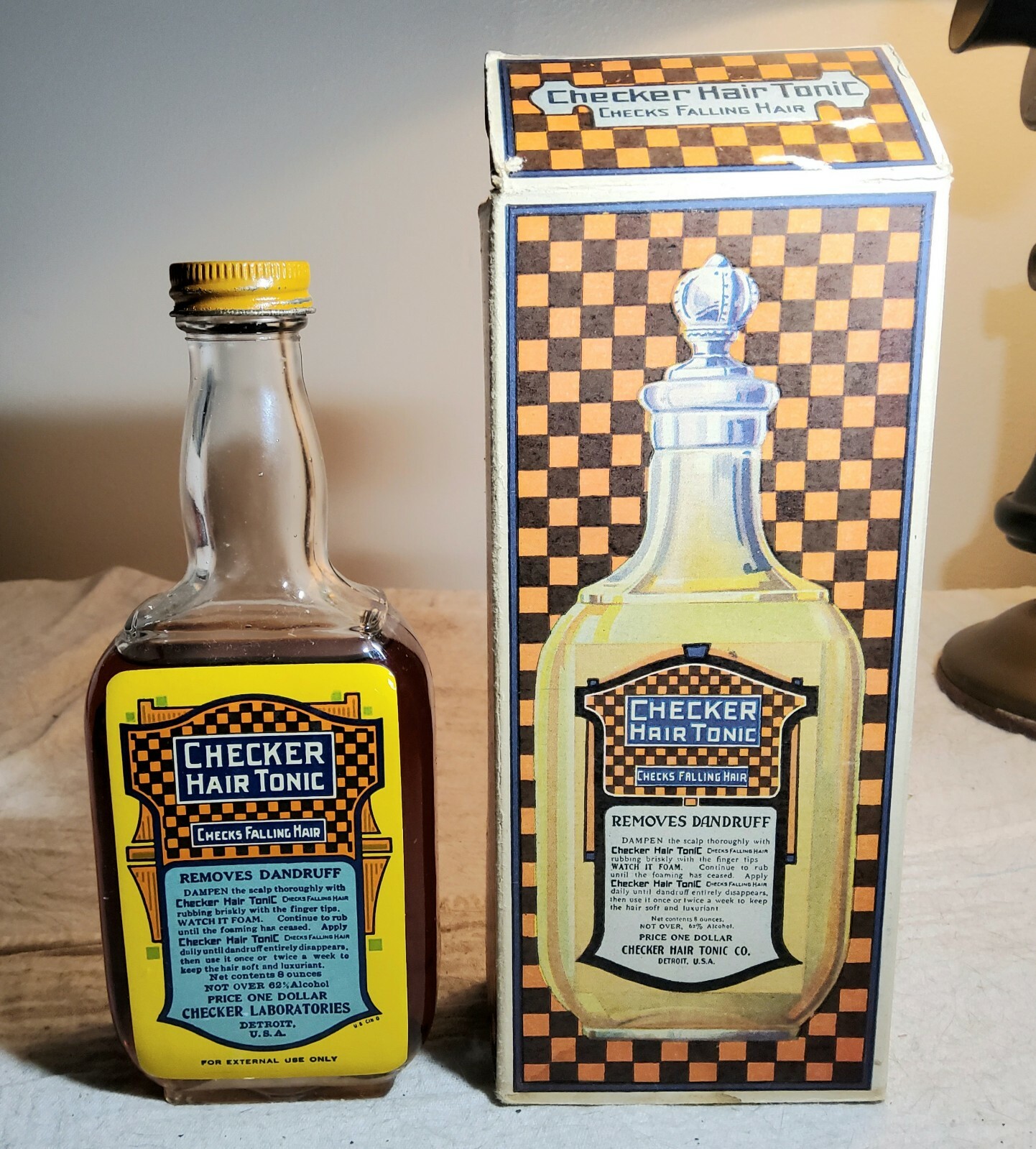 VINTAGE NEW OLD STOCK CHECKER HAIR TONIC LABELED BOTTLE IN ORIGINAL BOX ...